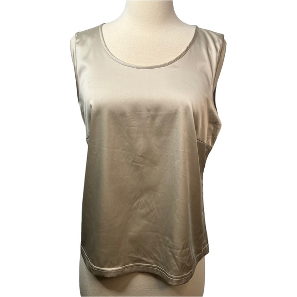 Basler | Tops | Basler Stone Charmeuse Scoop Neck Tank Shell Nwt | Poshmark